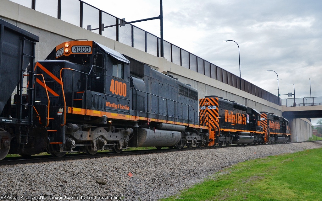 WE 4000 & Co. throw their backs into the uphill shove.